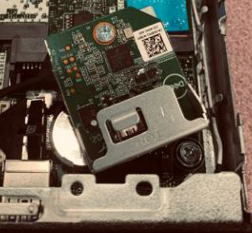 Dell® UC-ENGINE: CMOS Battery Replacement